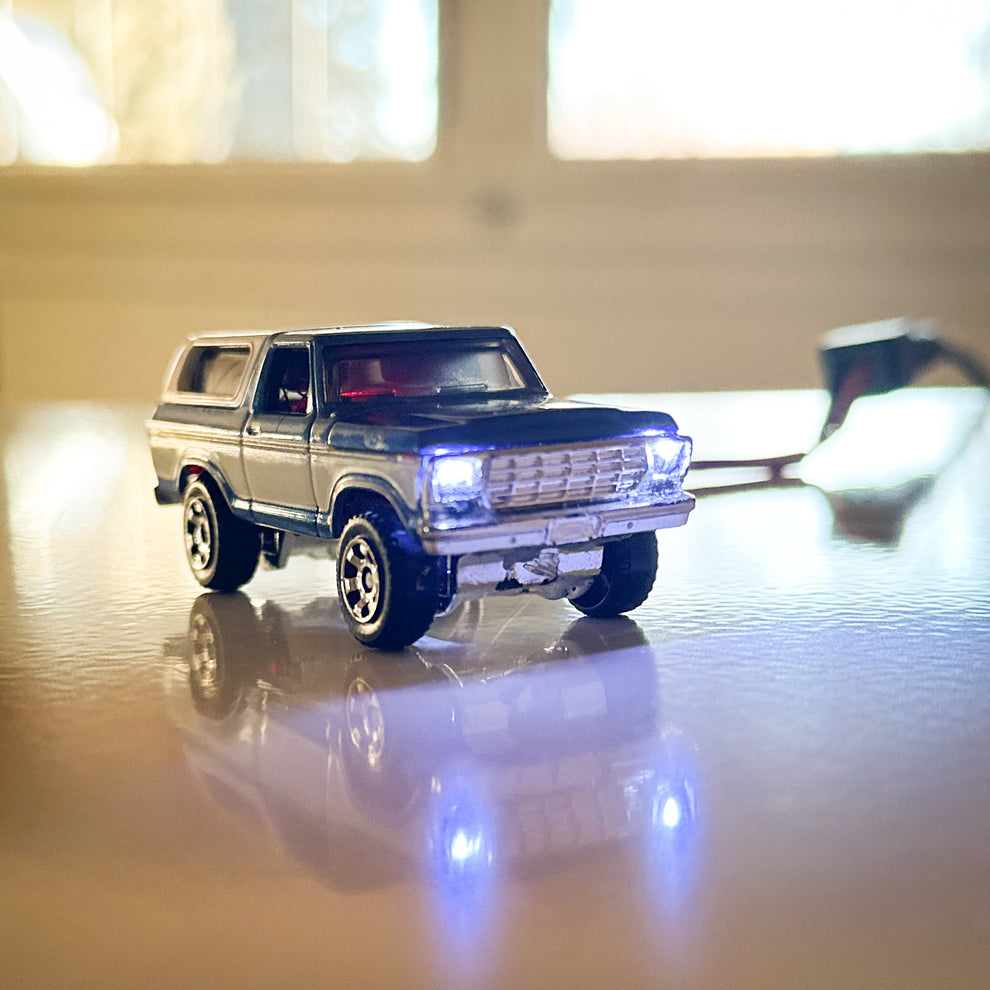 Plug and Glow Light Kit (Wired) – Diecast EV